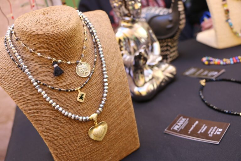 Anuncian 10 Bazar Creativo 2025, en su 2ª edición “cajuelazo – Átomos